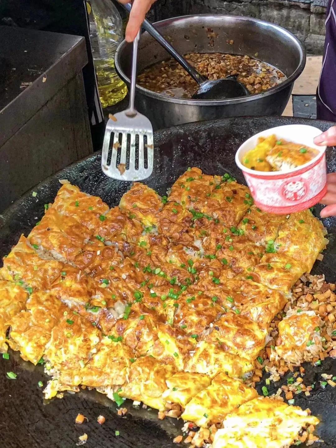 Wuhan, a city like a stove, how hot is the food? - iMedia