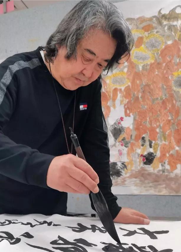 Zhang Shan: A rare "juvenile spirit" in life - iNEWS