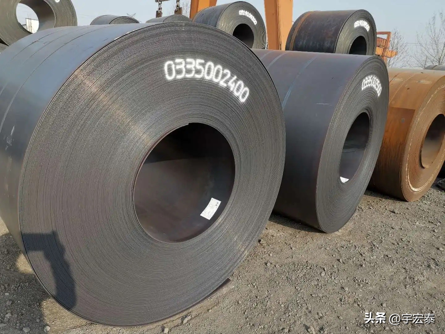 On the 15th, spot steel prices were stable and strong - iNEWS
