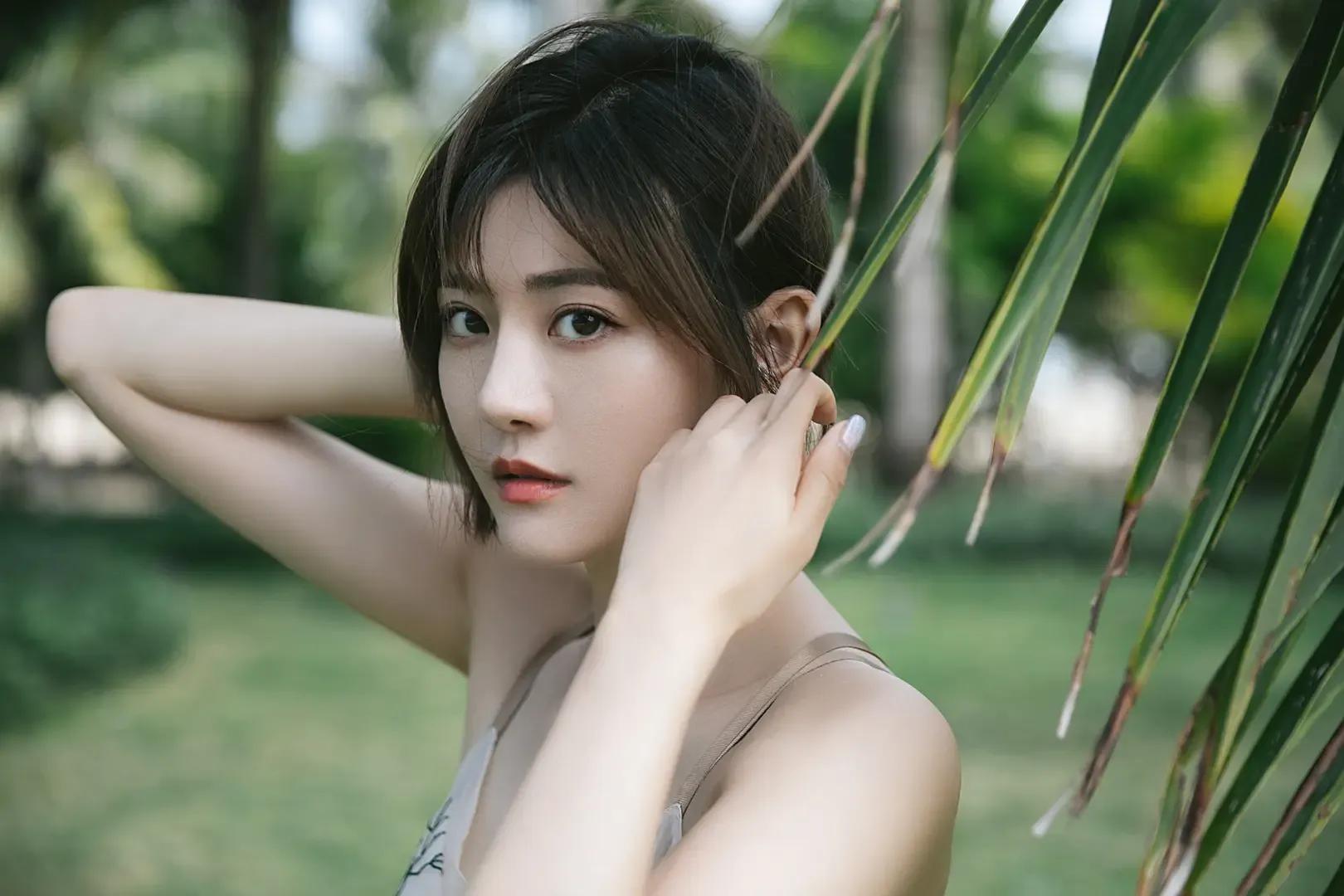 The stars are the embodiment of love - actor Mou Xing - iNEWS