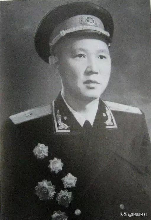 In 1977, Fu Chongbi was appointed as the garrison commander. What ...