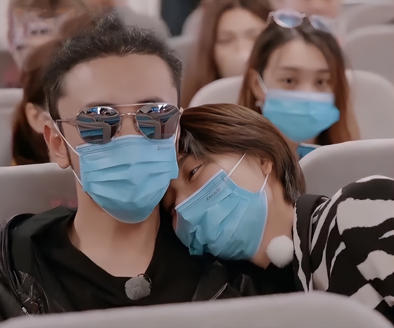 Lin Chengwei commented on Wu Yating's "strong" and gave a mysterious ...