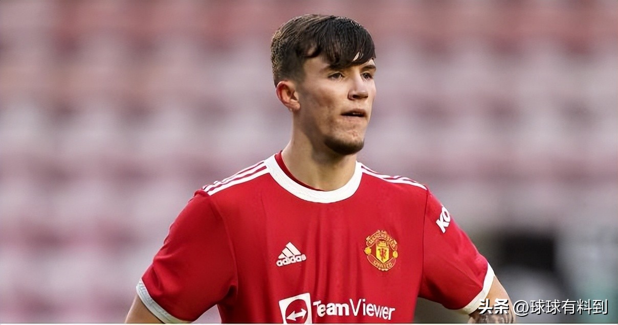 Can these seven talented teenagers carry Manchester United's future ...