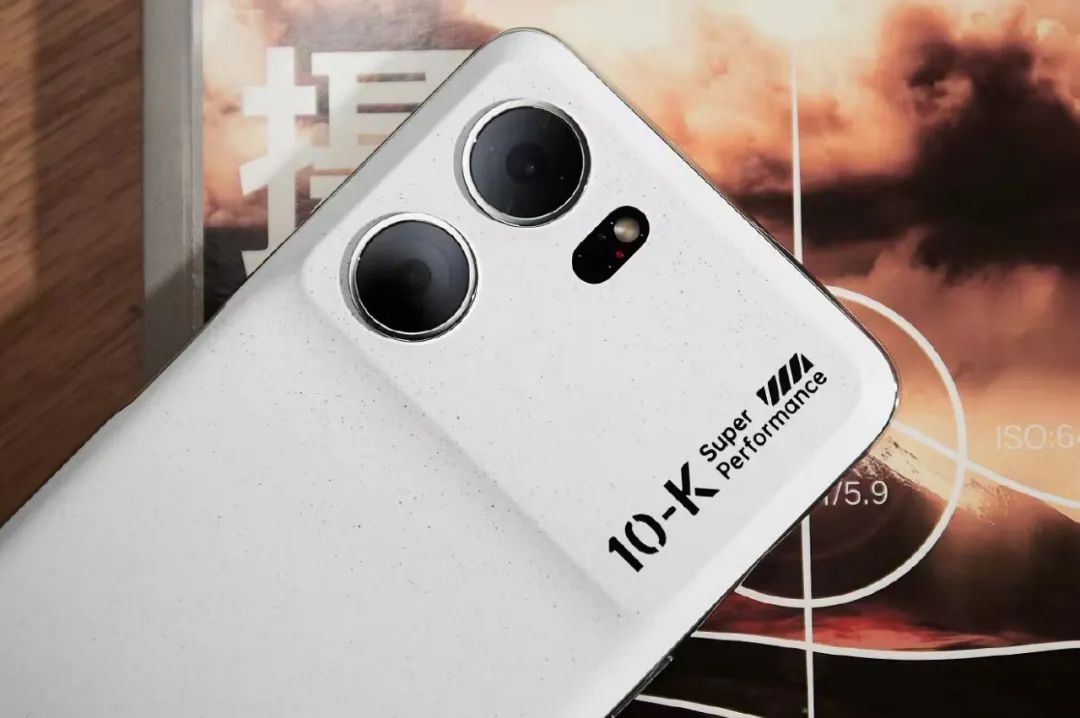 Three high-performance mobile phones around 1800, and the heat is still ...