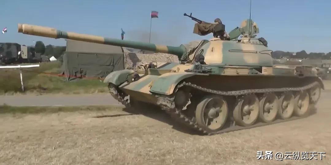The Russian army still couldn't bear it, moved out of the Soviet coffin T54 tanks, and returned ...
