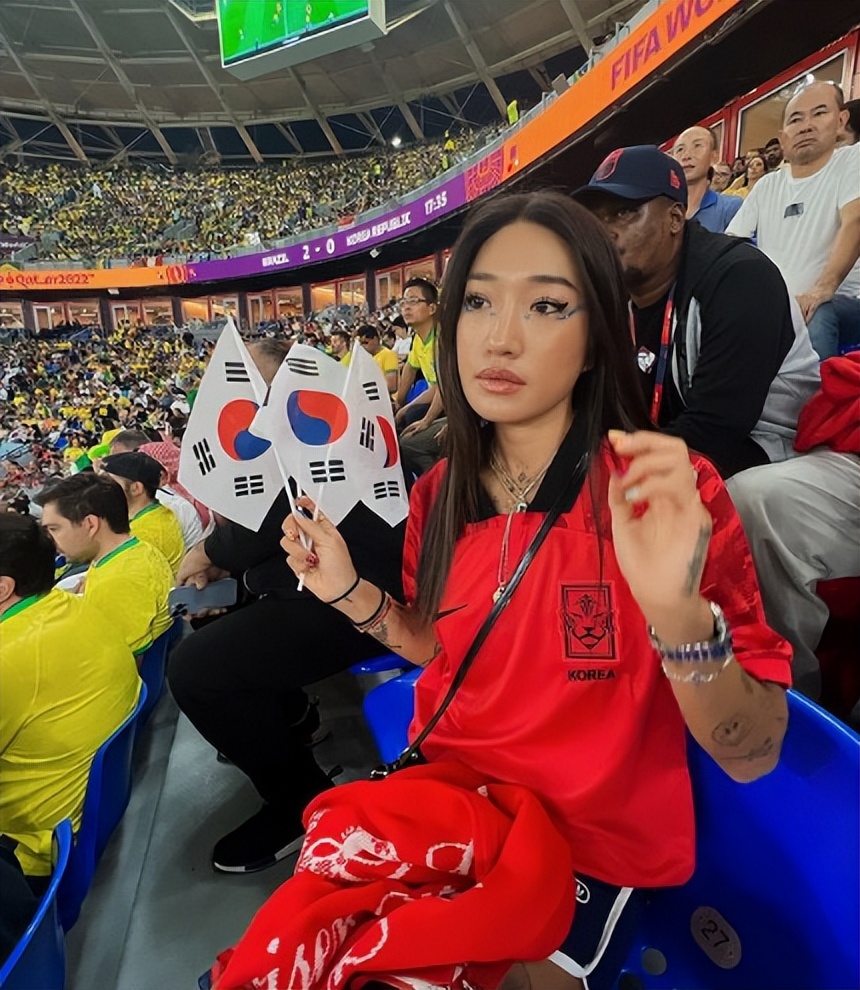 The world's top female DJ: Peggy Gou - iNEWS