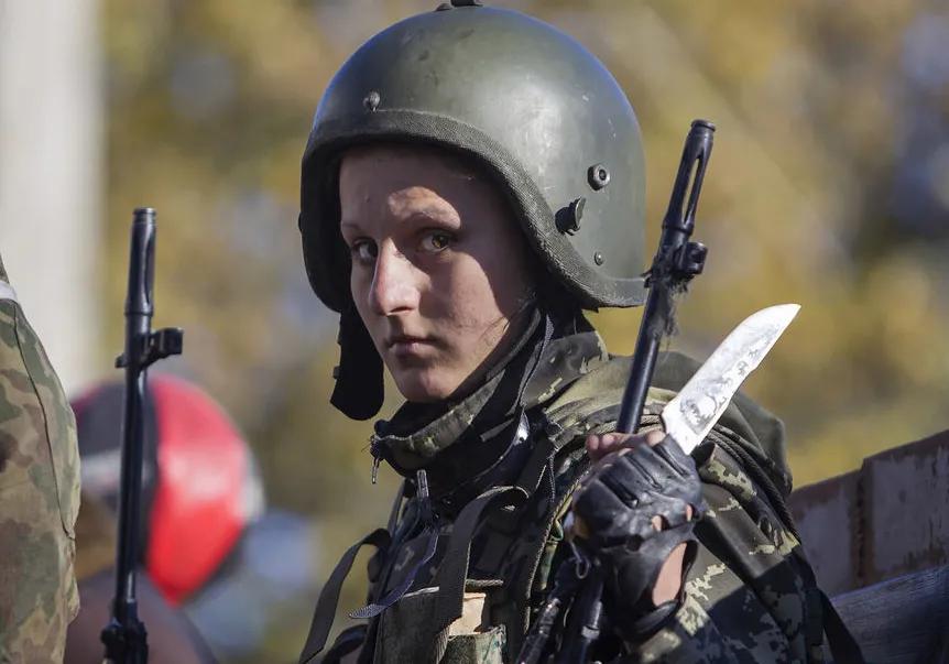 The Chechen army marched in large-scale to defend Donetsk, and Russia ...