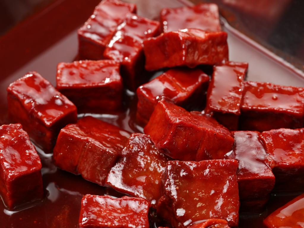 The red color of red fermented bean curd comes from monascus red ...