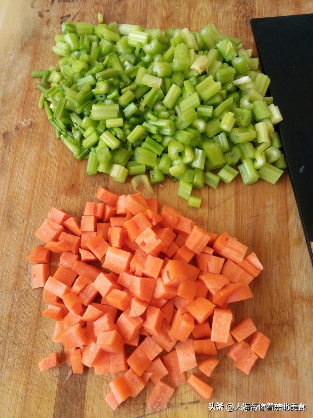 What should I do if the celery is too hard to cook or eat? Teach you 1 dish and 3 meals are ...