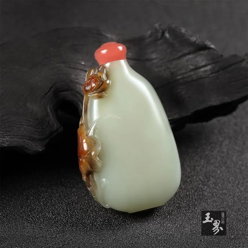 Playing the way of jade, in skin color or jade quality? - iNEWS