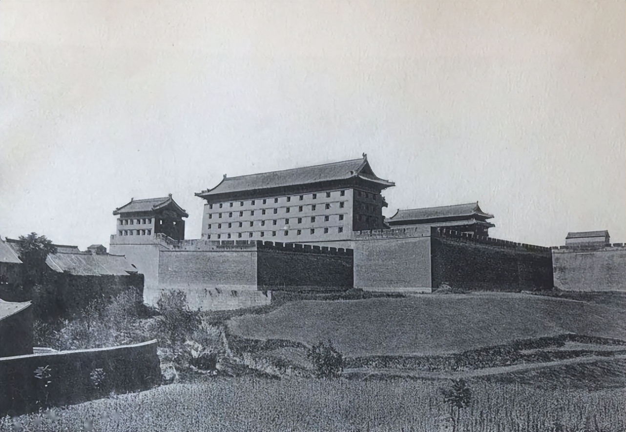 Zhang Lingfu wanted to eat dumplings, and his wife went to the field to ...