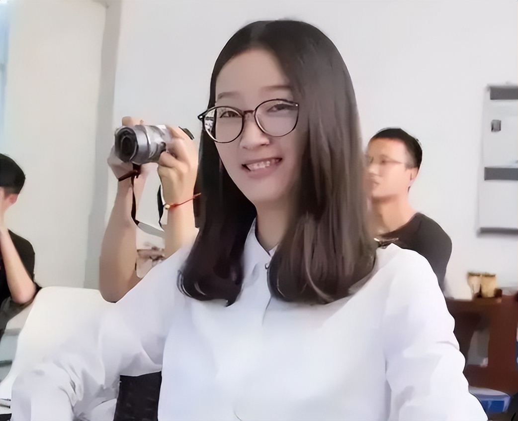 Using the same script by Lin Shengbin, what happened to Hou Xiaolin, the boyfriend of the girl ...