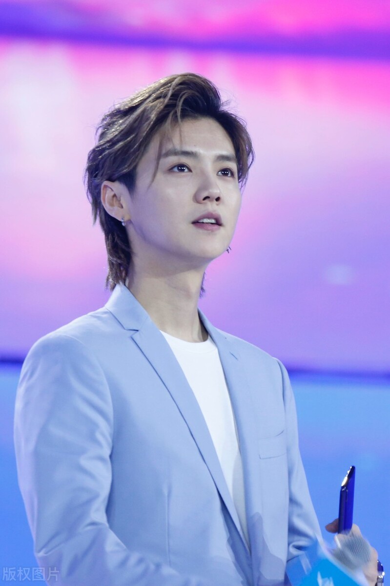 Luhan and Guan Xiaotong's 5-year love history, I didn't expect you to ...