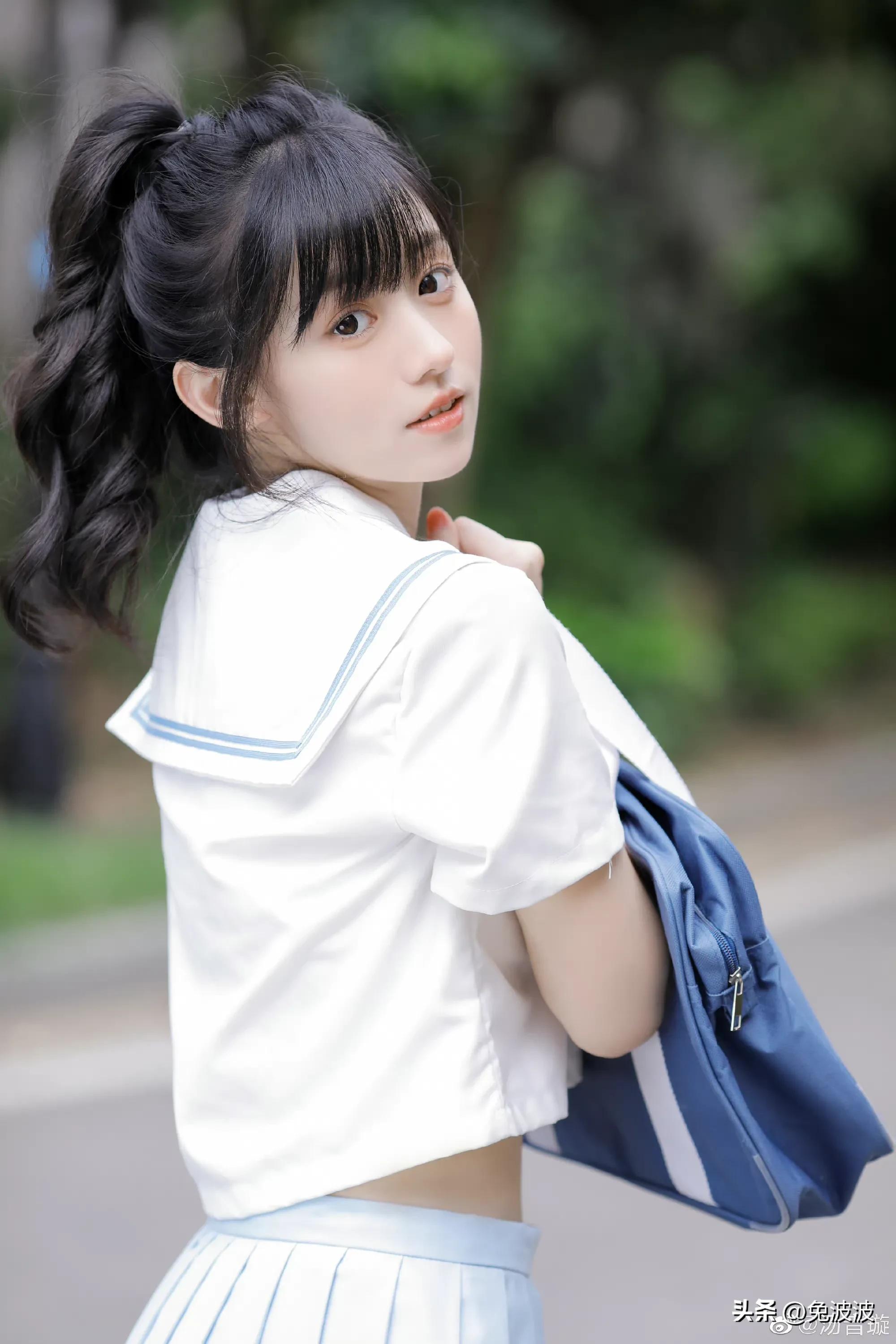 Japanese JK uniform photo sharing - iMedia