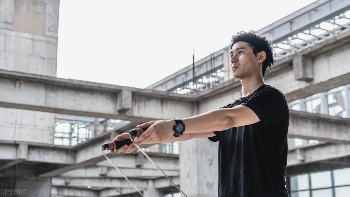 Insist on 1000 skipping ropes every day, besides losing weight, what ...