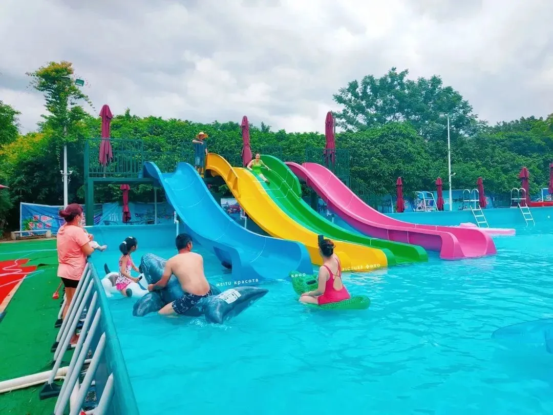 Water gun battle, water splashing carnival, Nanzhuang Luonan Ecological ...