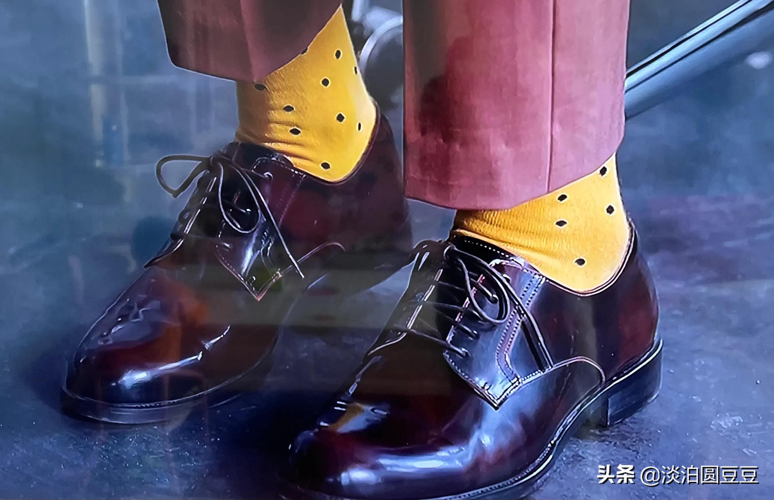 "Please Call Me Director": Is Lu Mingming a scumbag? - iNEWS