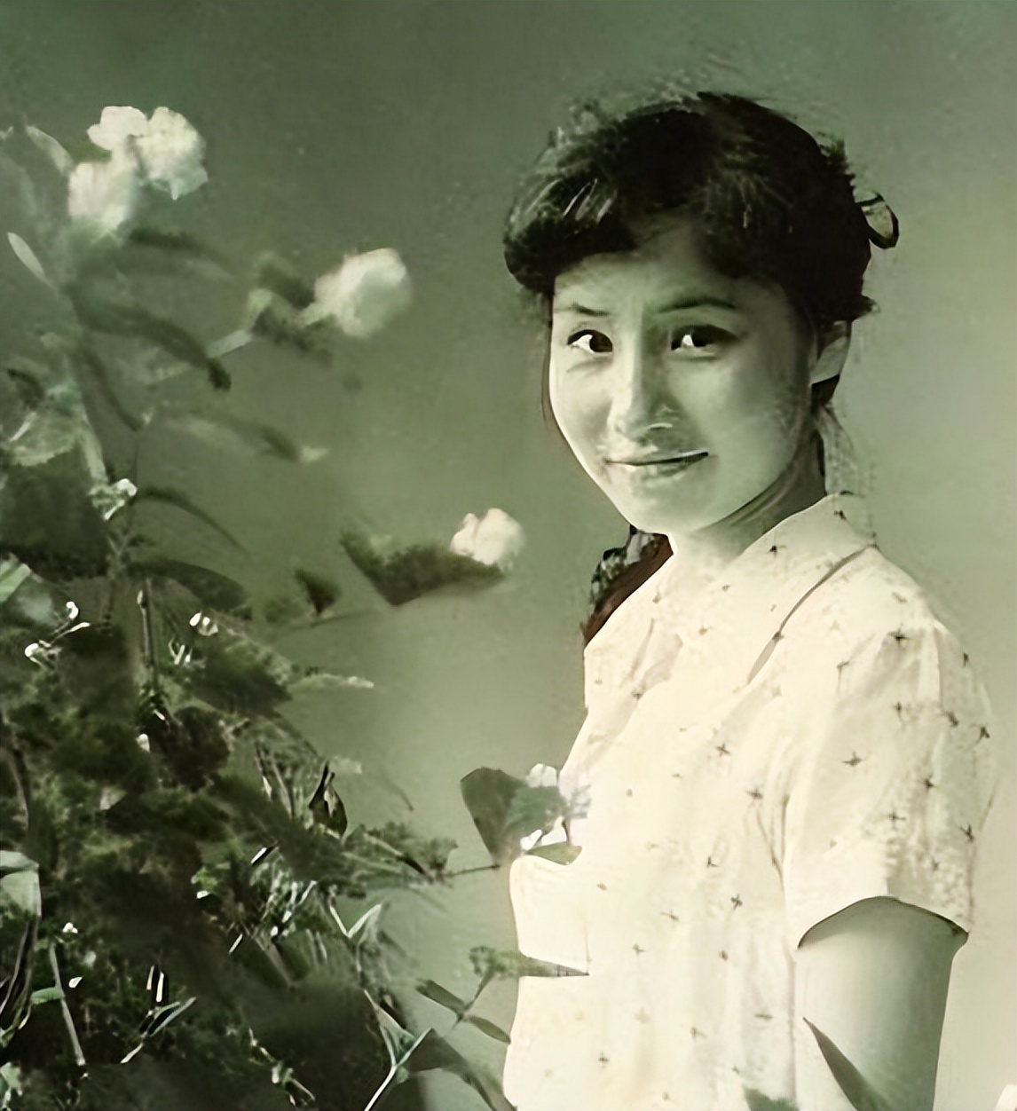 Xu Li: At the age of 34, she married a famous husband, full of guilt ...