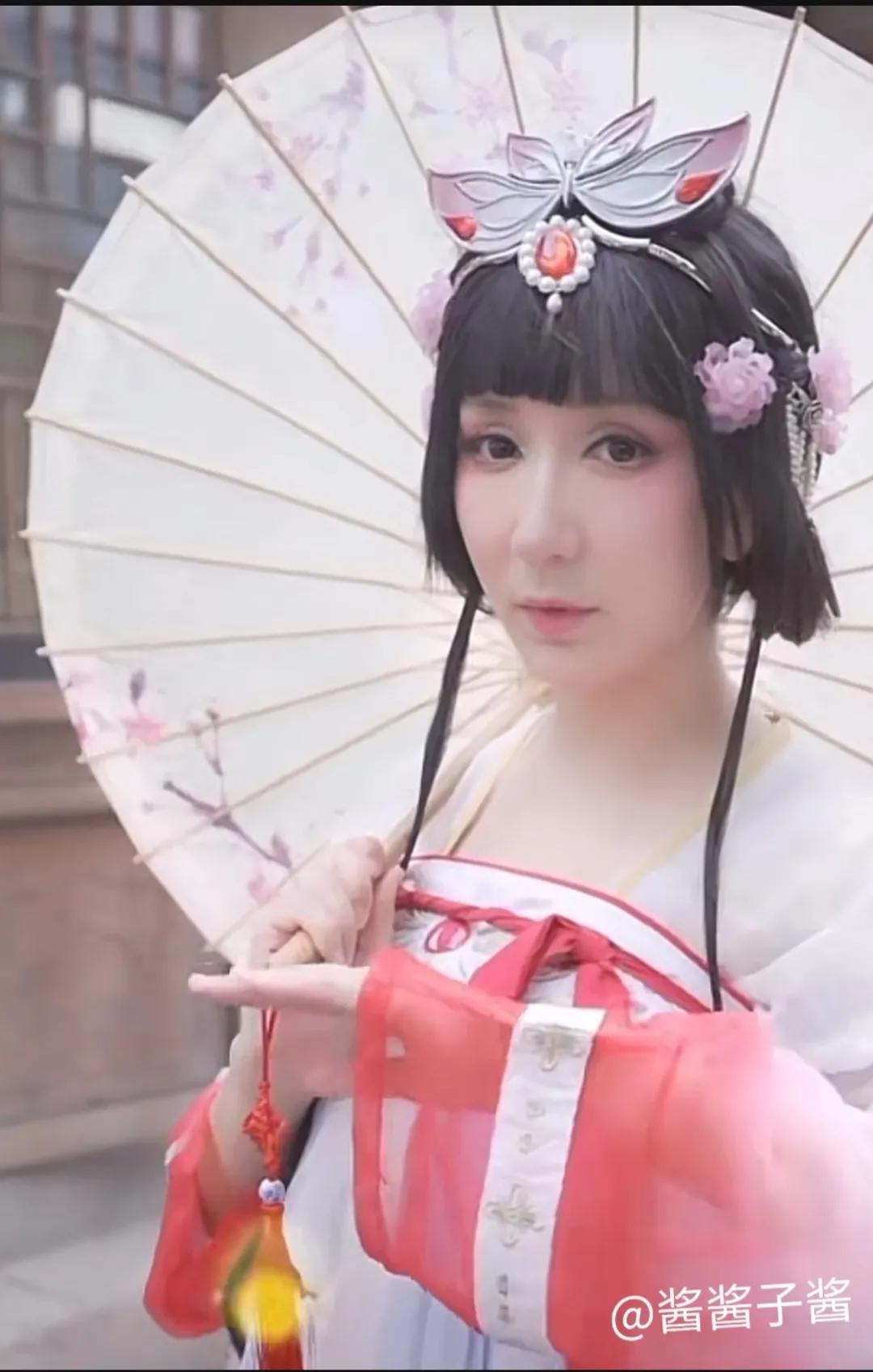 Five female stars who have "plastic surgery and disfigurement", once beautiful and moving, are ...