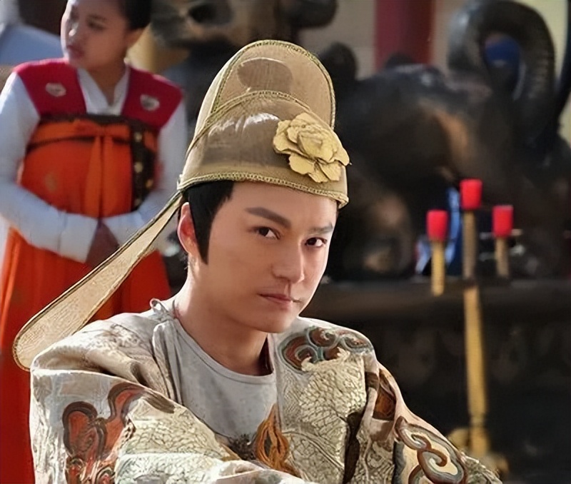Tang Dezong lived a simple life and almost lost his life trying to cut ...