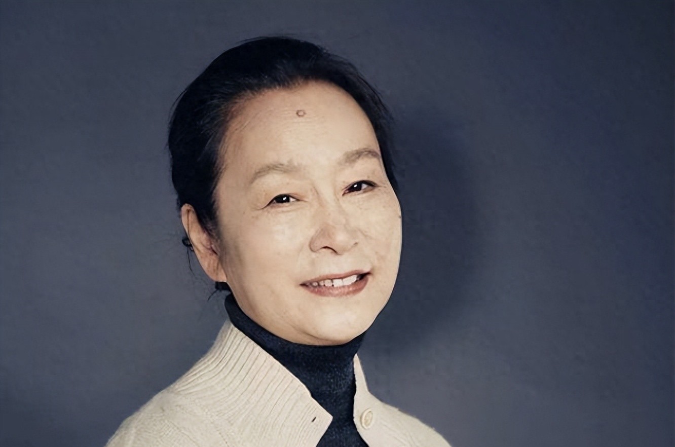 "National first-class actor" Xi Meijuan, with "two faces" in front of ...