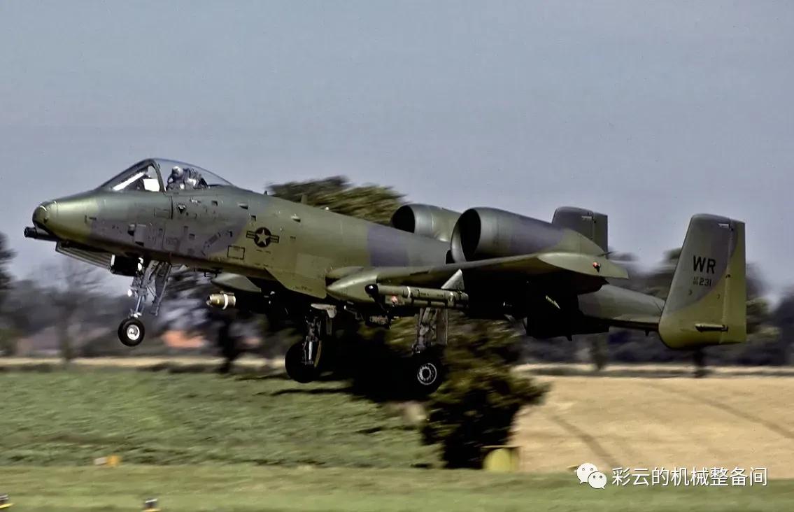 The A-10 GAU-8/A cannon - iMedia