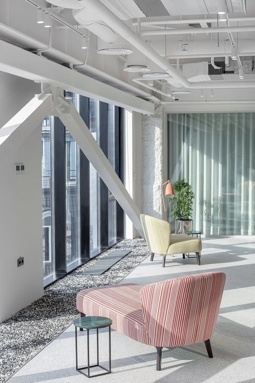 Elegant white - multi-level shared three-dimensional space office ...