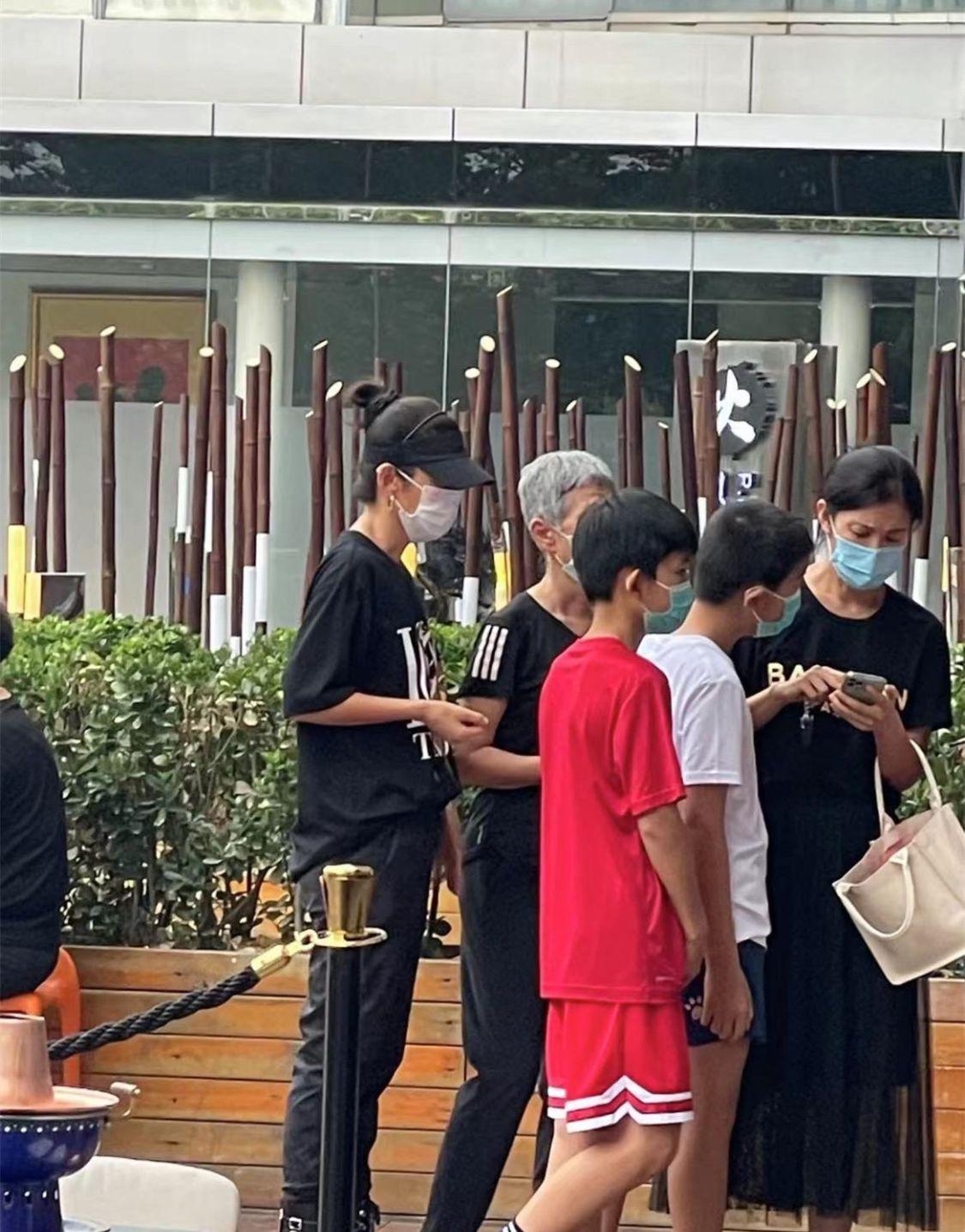 Li Bingbing wrote her lack of self-confidence on her face, and her skin ...