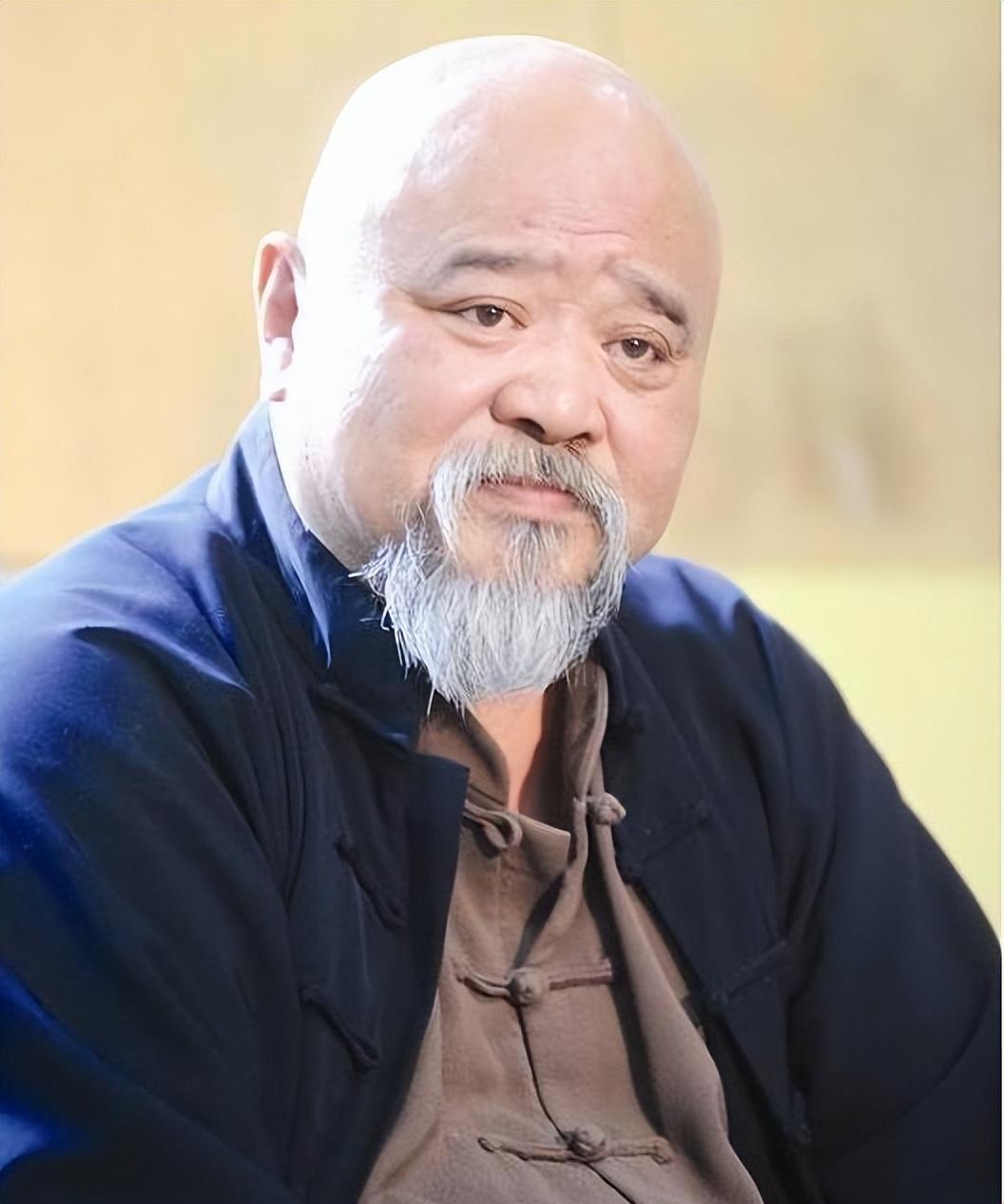 "Old opera bone" Li Qi: 2 packs of cigarettes a day, 8 ounces of wine ...
