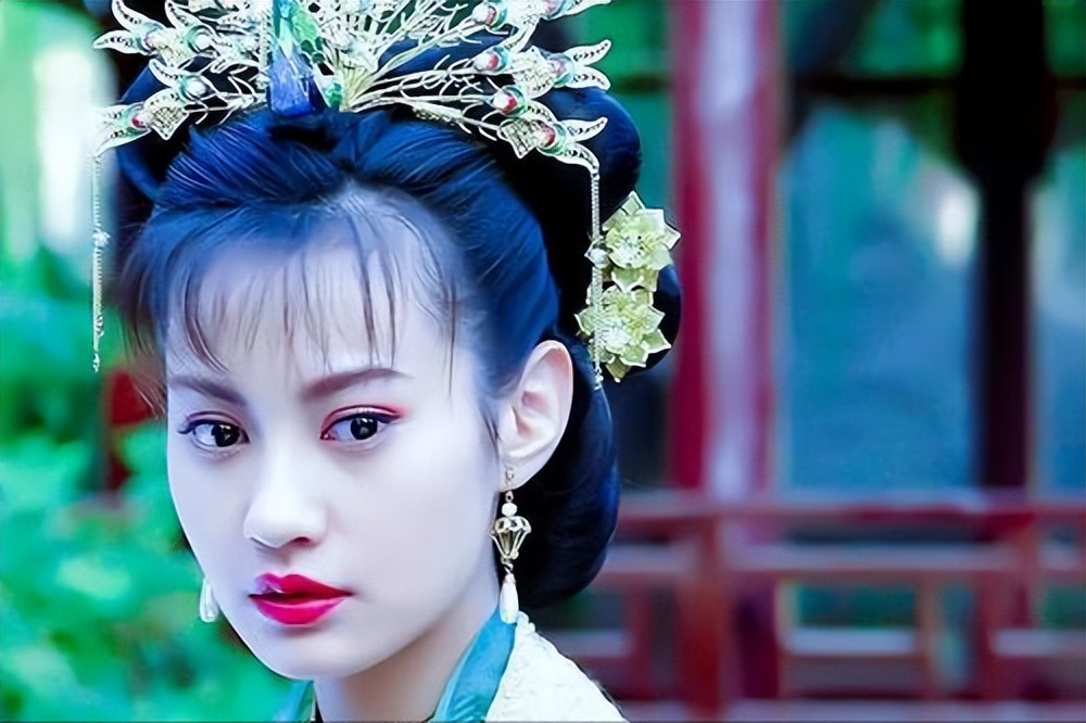 "Childhood Nightmare" Jiang Yuyan bumped into Yang Ying but had a ...