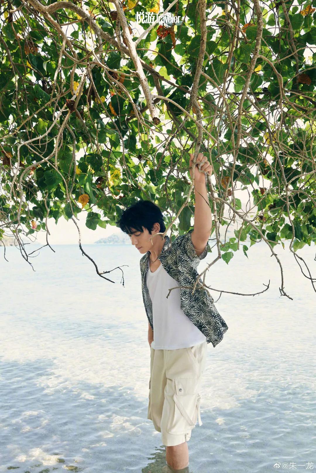 A handsome man and a good play - iMedia