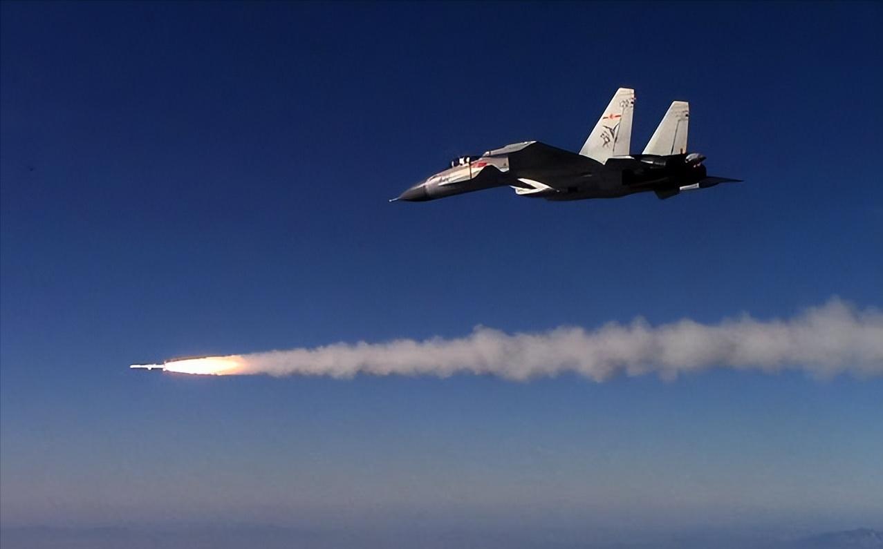 Fighting in the line of fire! Hundreds of military columns arrive at ...