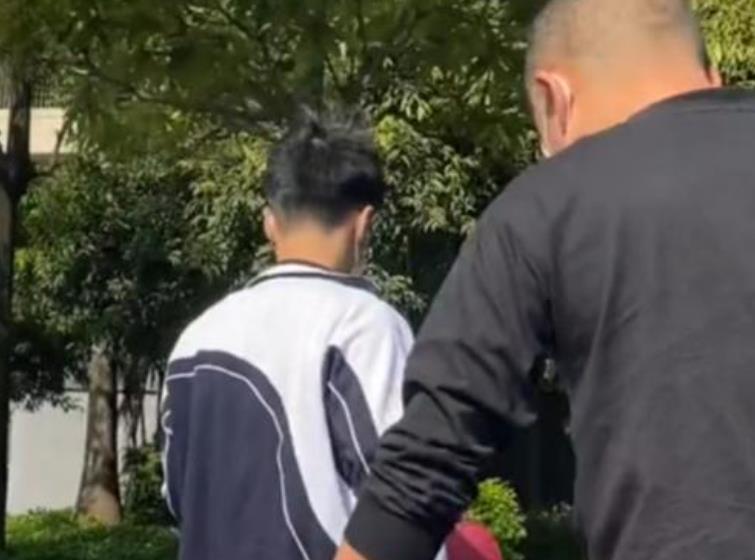 Sun Zhuo's video will not cancel the special effects. He is teased and ...