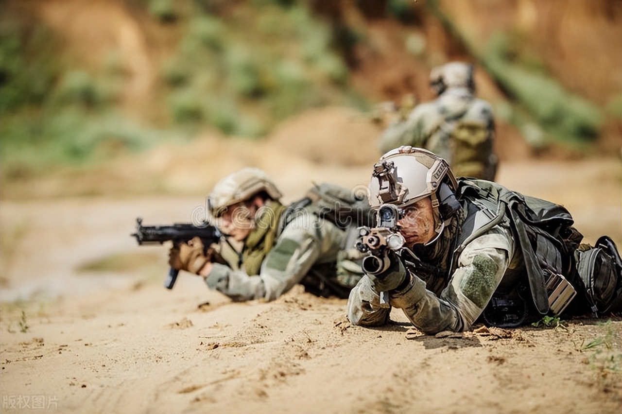 Seven feet tall? What does a seven-foot man really mean? Explore ...