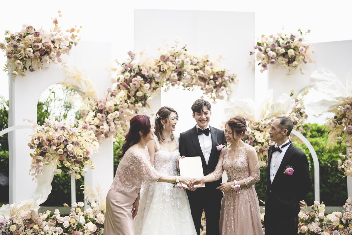 Hong Kong star Lian Shiya Chen Jiale's big wedding - iNEWS