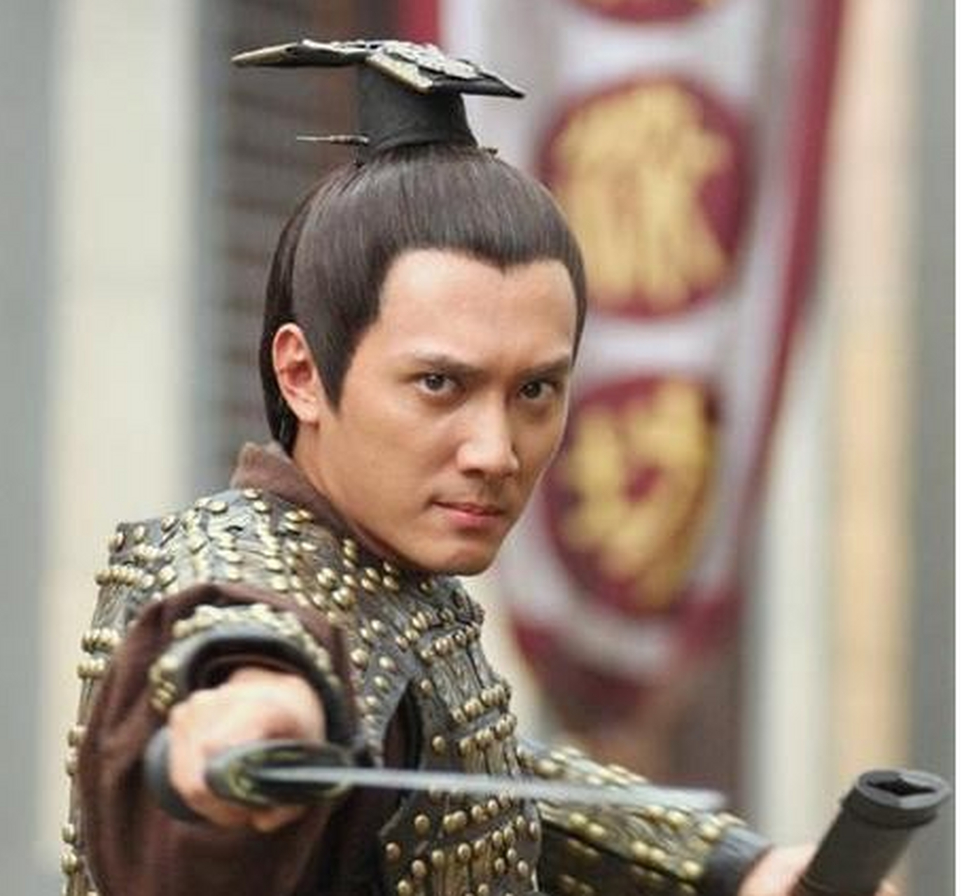 Emperor Xiaowen resolutely sinicized the reform, banned the wearing of ...