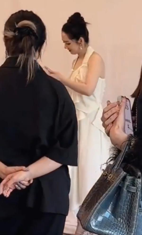 Guo Biting is in good working condition, her complexion is ruddy and ...