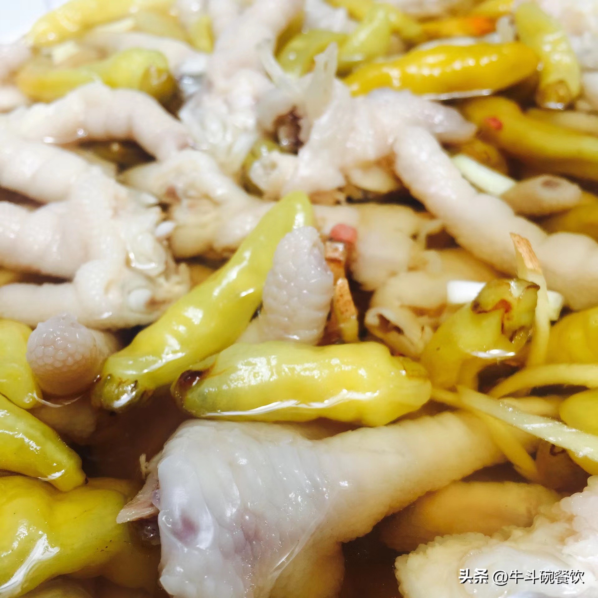 The practice of pickled pepper chicken feet - iMedia