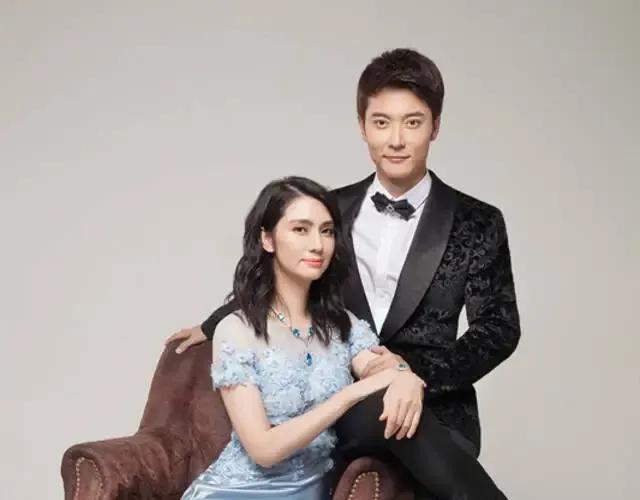 Hong Xin and Zhang Danfeng divorced and said they were not divorced. Which drama is going on ...