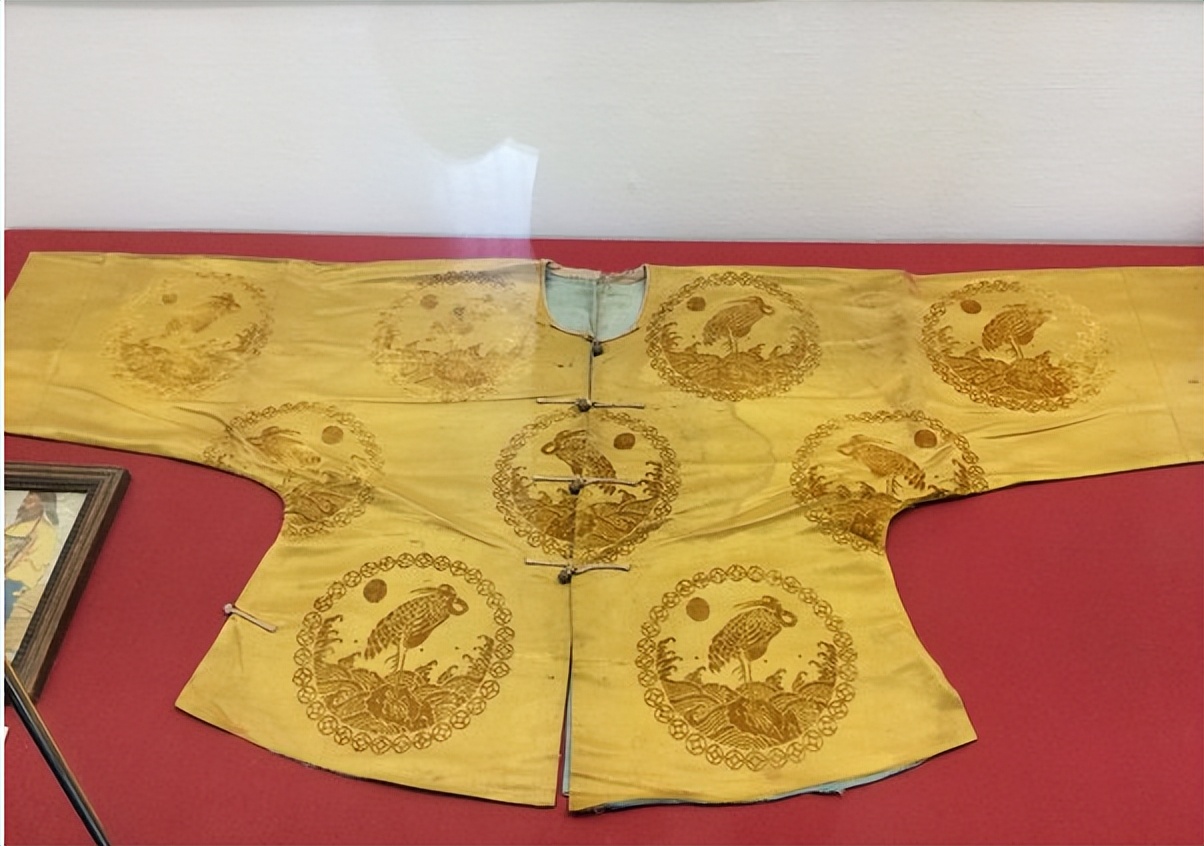 Can the "Imperial Yellow Jacket" really be exempted from punishment ...