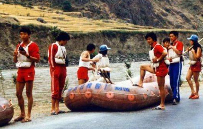 The first person to "raft the Yangtze River": after 33 days of drifting ...