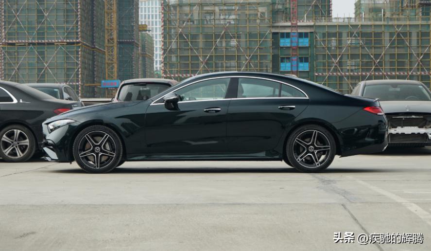 CLS300 luxury: 2.0T+9AT fully imported Mercedes-Benz coupe, outputting 258 horsepower, landing ...