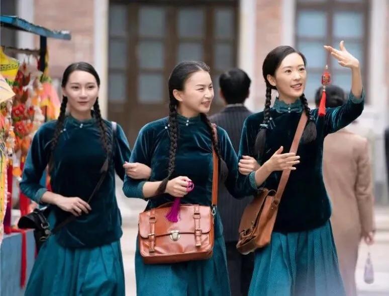 In 1926, Zhang Jingshu was shot 6 times to save Liu Hezhen, and ...