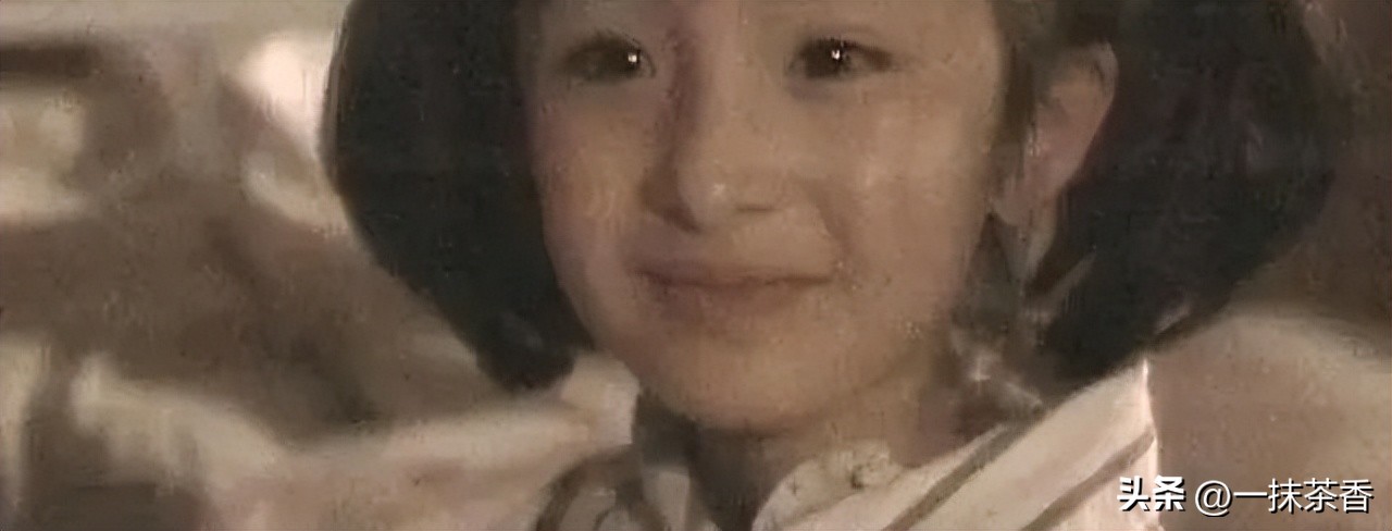 Yang Mi's "Exposed Milk" process is fully exposed? Sweet and charming ...