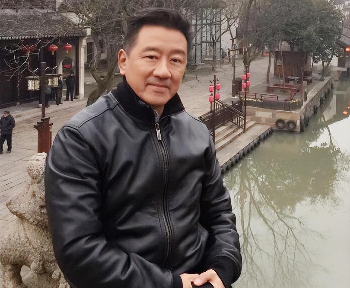 Ding Yongdai: He fell in love with Zhao Xuehua at first sight. He has ...