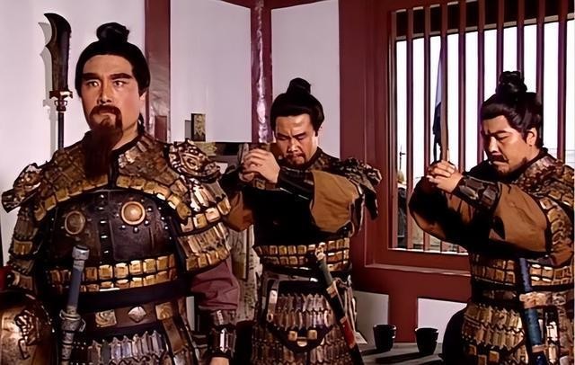 After the Battle of Red Cliff, the Five Great Generals and the Five Tiger Generals fought four ...