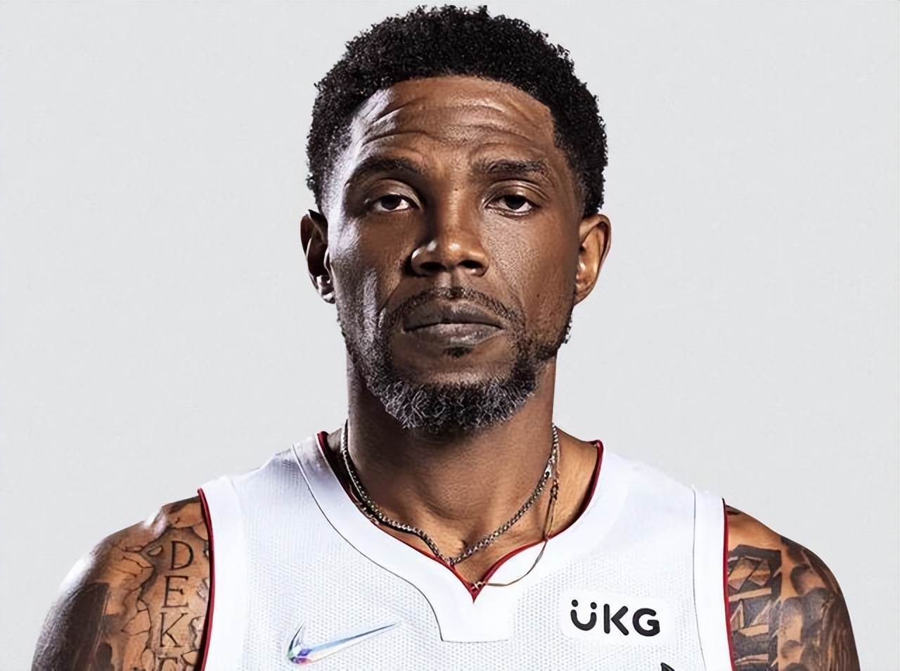 Wade's big brother Haslem gives regular-season farewell show - iMedia