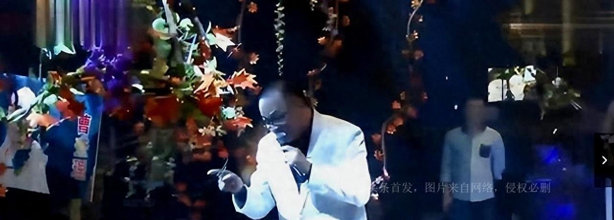 Charlie Cao, the godfather of third-level films, was asked by a ...