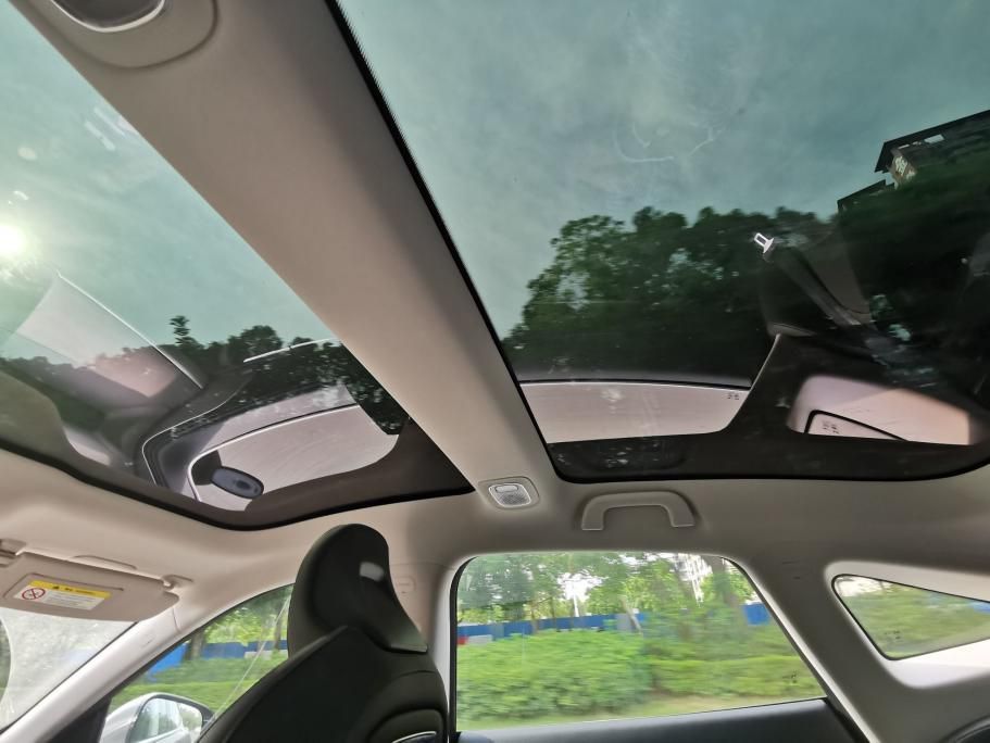 Are car sunroofs tasteless?Why spend money on this window? - iNEWS