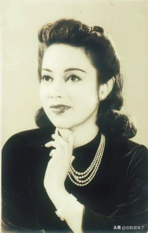 Reverse black and white! Li Xianglan became a star because of the song ...